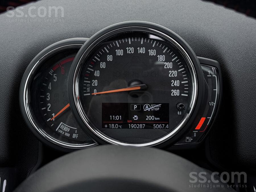 Grey MINI Countryman 2019 in Riga, with an engine capacity of 2.00 L and mileage of 0 thousand km for 18990 €, photo 26 on AUTOMOTO.COM.LV