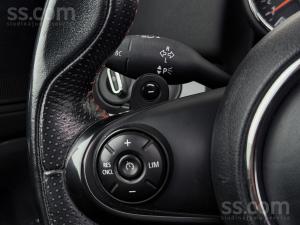 Grey MINI Countryman 2019 in Riga, with an engine capacity of 2.00 L and mileage of 0 thousand km for 18990 €, photo 27 on AUTOMOTO.COM.LV