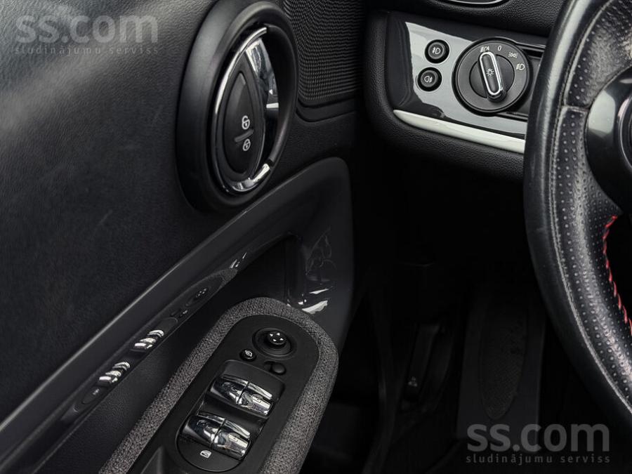 Grey MINI Countryman 2019 in Riga, with an engine capacity of 2.00 L and mileage of 0 thousand km for 18990 €, photo 29 on AUTOMOTO.COM.LV