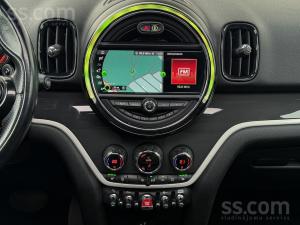 Grey MINI Countryman 2019 in Riga, with an engine capacity of 2.00 L and mileage of 0 thousand km for 18990 €, photo 31 on AUTOMOTO.COM.LV