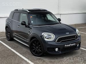 Grey MINI Countryman 2019 in Riga, with an engine capacity of 2.00 L and mileage of 0 thousand km for 18990 €, photo 36 on AUTOMOTO.COM.LV