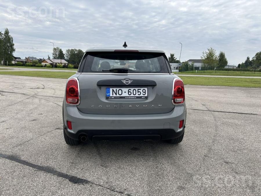 Pelēks MINI Countryman 2019 Rīga, ar dzinēja tilpumu 1.50 L un nobraukumu 99 tūkst. km par 13500 €, foto 6 vietnē AUTOMOTO.COM.LV