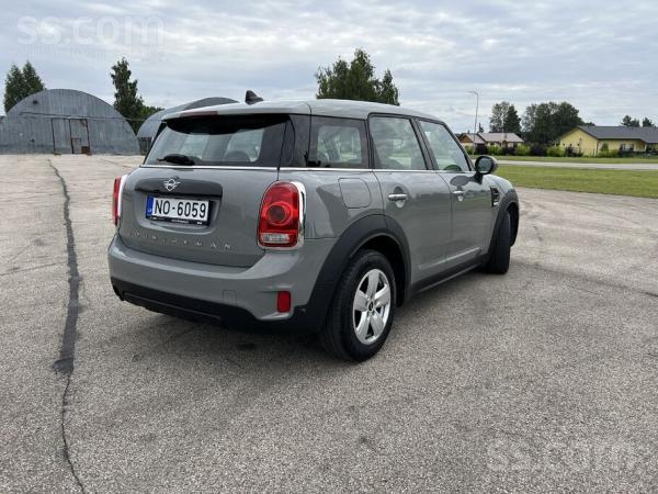 Pelēks MINI Countryman 2019 Rīga, ar dzinēja tilpumu 1.50 L un nobraukumu 99 tūkst. km par 13500 €, foto 6 vietnē AUTOMOTO.COM.LV