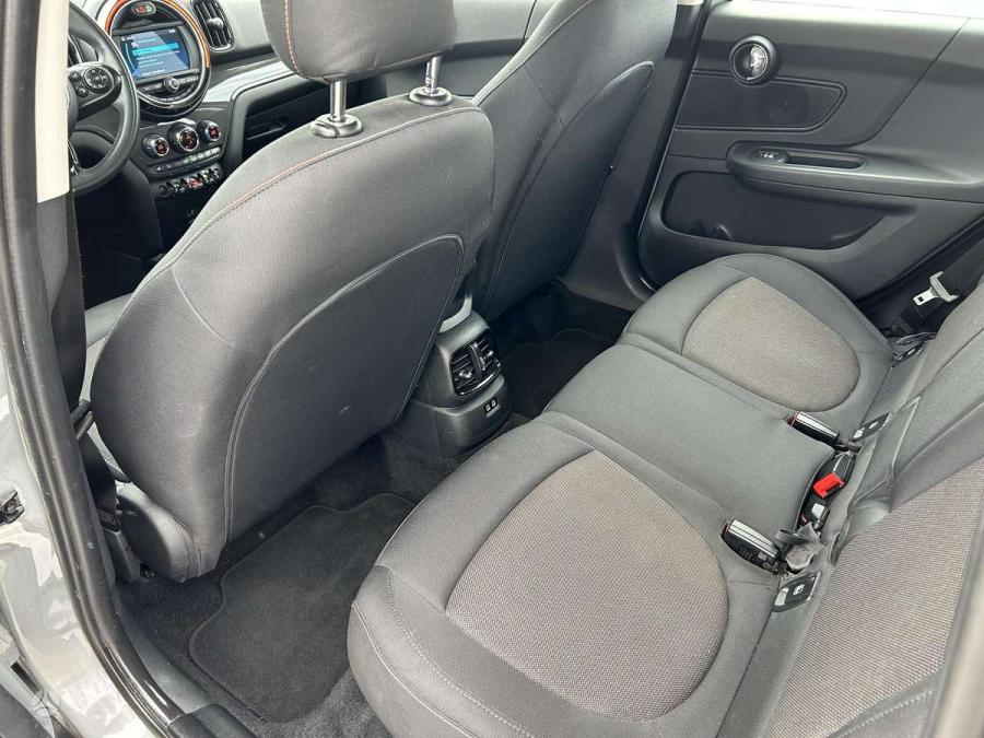 Grey MINI Countryman 2019 in Riga, with an engine capacity of 1.50 L and mileage of 99 thousand km for 13500 €, photo 14 on AUTOMOTO.COM.LV