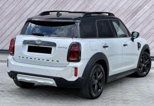 Grey MINI Countryman 2020 in Panevezys, with an engine capacity of 2.00 L and mileage of 110 thousand km for 17999 €, photo 5 on AUTOMOTO.COM.LV