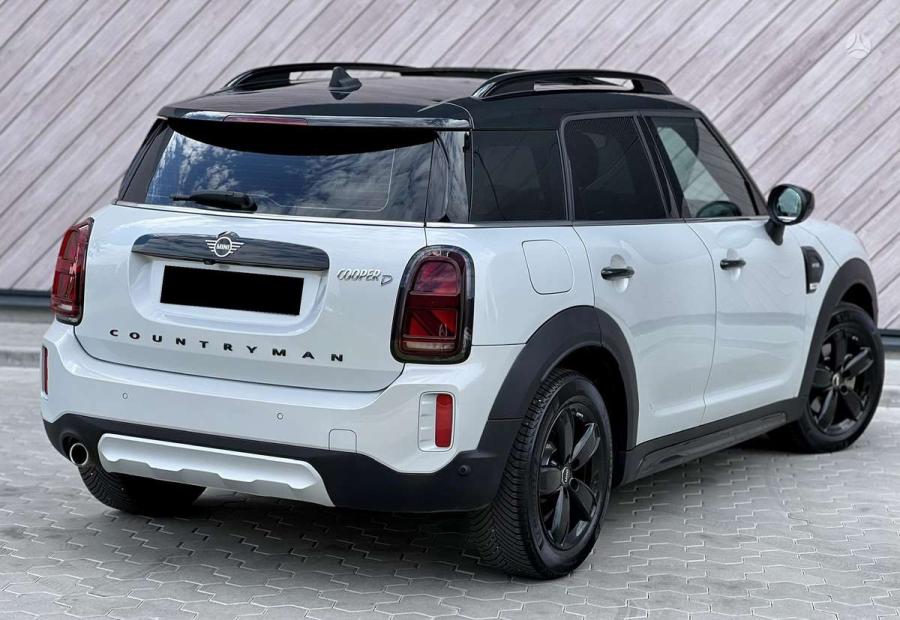 Grey MINI Countryman 2020 in Panevezys, with an engine capacity of 2.00 L and mileage of 110 thousand km for 17999 €, photo 5 on AUTOMOTO.COM.LV