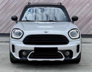 Grey MINI Countryman 2020 in Panevezys, with an engine capacity of 2.00 L and mileage of 110 thousand km for 17999 €, photo 7 on AUTOMOTO.COM.LV