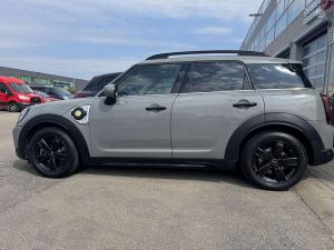 Grey MINI Countryman 2021 in Vilnius, with an engine capacity of 1.50 L and mileage of 55 thousand km for 26500 €, photo  on AUTOMOTO.COM.LV