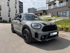 Grey MINI Countryman 2021 in Vilnius, with an engine capacity of 1.50 L and mileage of 55 thousand km for 26500 €, photo 3 on AUTOMOTO.COM.LV