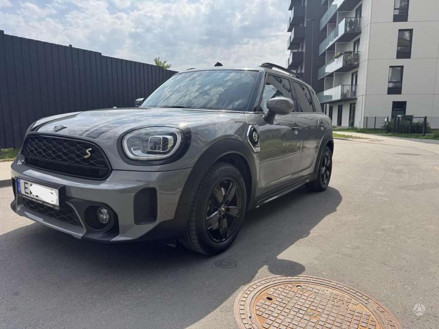 Grey MINI Countryman 2021 in Vilnius, with an engine capacity of 1.50 L and mileage of 55 thousand km for 26500 €, photo 5 on AUTOMOTO.COM.LV
