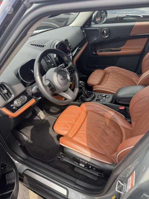 Grey MINI Countryman 2021 in Vilnius, with an engine capacity of 1.50 L and mileage of 55 thousand km for 26500 €, photo 6 on AUTOMOTO.COM.LV
