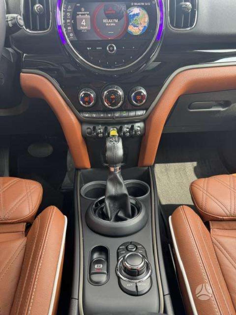 Grey MINI Countryman 2021 in Vilnius, with an engine capacity of 1.50 L and mileage of 55 thousand km for 26500 €, photo 9 on AUTOMOTO.COM.LV