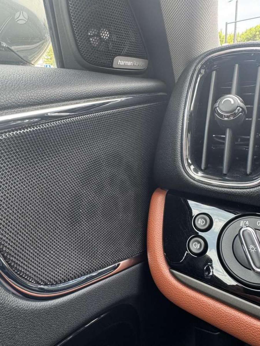 Grey MINI Countryman 2021 in Vilnius, with an engine capacity of 1.50 L and mileage of 55 thousand km for 26500 €, photo 15 on AUTOMOTO.COM.LV