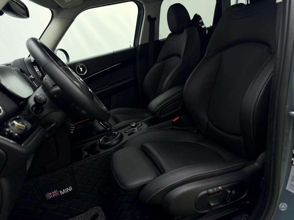 Grey MINI Countryman 2023 in Vilnius, with an engine capacity of 1.50 L and mileage of 49 thousand km for 26890 €, photo 10 on AUTOMOTO.COM.LV