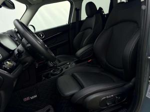 Pelēks MINI Countryman 2023 Viļņa, ar dzinēja tilpumu 1.50 L un nobraukumu 49 tūkst. km par 26890 €, foto 11 vietnē AUTOMOTO.COM.LV