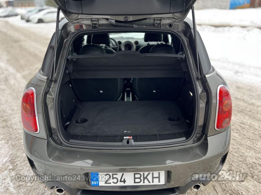 Grey MINI Countryman 2010 in Tallinn, with an engine capacity of 1.60 L and mileage of 194 thousand km for 7900 €, photo 18 on AUTOMOTO.COM.LV