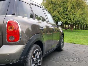 Grey MINI Countryman 2010 in Tallinn, with an engine capacity of 1.60 L and mileage of 238 thousand km for 5800 €, photo 8 on AUTOMOTO.COM.LV