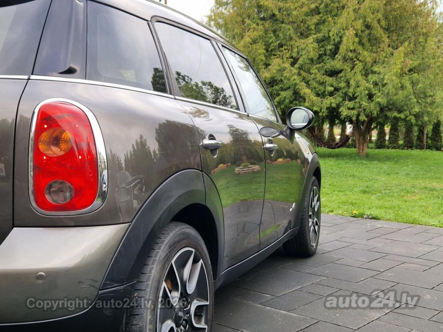 Grey MINI Countryman 2010 in Tallinn, with an engine capacity of 1.60 L and mileage of 238 thousand km for 5800 €, photo 8 on AUTOMOTO.COM.LV