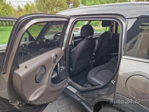 Grey MINI Countryman 2010 in Tallinn, with an engine capacity of 1.60 L and mileage of 238 thousand km for 5800 €, photo 13 on AUTOMOTO.COM.LV