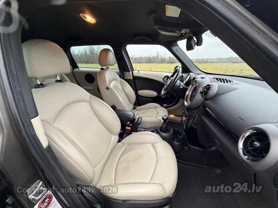 Grey MINI Countryman 2011 in Tartu, with an engine capacity of 1.60 L and mileage of 194 thousand km for 7000 €, photo 9 on AUTOMOTO.COM.LV