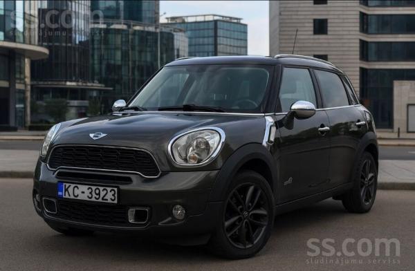 Pelēks MINI Countryman 2013 Rīga, ar dzinēja tilpumu 2.00 L un nobraukumu 222 tūkst. km par 8200 €, foto 1 vietnē AUTOMOTO.COM.LV