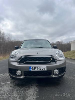 Grey MINI Countryman 2017 in Tallinn, with an engine capacity of 1.50 L and mileage of 170 thousand km for 16500 €, photo 4 on AUTOMOTO.COM.LV