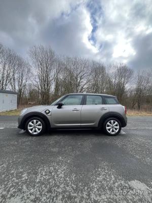 Grey MINI Countryman 2017 in Tallinn, with an engine capacity of 1.50 L and mileage of 170 thousand km for 16500 €, photo 5 on AUTOMOTO.COM.LV