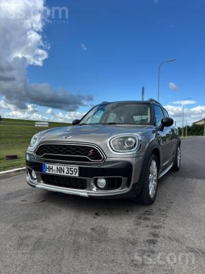 Pelēks MINI Countryman 2017 Rīga, ar dzinēja tilpumu 2.00 L un nobraukumu 196 tūkst. km par 13900 €, foto 1 vietnē AUTOMOTO.COM.LV