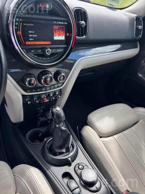 Pelēks MINI Countryman 2017 Rīga, ar dzinēja tilpumu 2.00 L un nobraukumu 196 tūkst. km par 13900 €, foto 5 vietnē AUTOMOTO.COM.LV