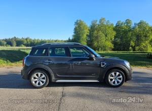 Pelēks MINI Countryman 2019 Tallina, ar dzinēja tilpumu 2.00 L un nobraukumu 102 tūkst. km par 16490 €, foto  vietnē AUTOMOTO.COM.LV