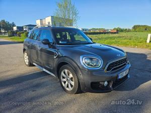 Pelēks MINI Countryman 2019 Tallina, ar dzinēja tilpumu 2.00 L un nobraukumu 102 tūkst. km par 16490 €, foto 5 vietnē AUTOMOTO.COM.LV