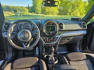 Pelēks MINI Countryman 2019 Tallina, ar dzinēja tilpumu 2.00 L un nobraukumu 102 tūkst. km par 16490 €, foto 6 vietnē AUTOMOTO.COM.LV