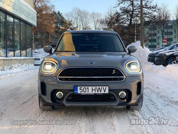 Grey MINI Countryman 2020 in Tallinn, with an engine capacity of 1.50 L and mileage of 165 thousand km for 19500 €, photo 7 on AUTOMOTO.COM.LV