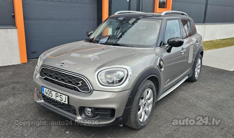 Grey MINI Countryman 2020 in Tallinn, with an engine capacity of 1.50 L and mileage of 63 thousand km for 23380 €, photo 3 on AUTOMOTO.COM.LV