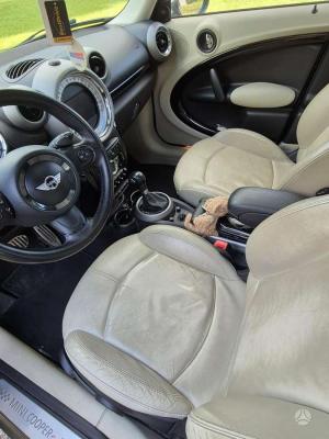 MINI Countryman 2012 Birštonas, ar dzinēja tilpumu 1.60 L un nobraukumu 180 tūkst. km par 5900 €, foto 8 vietnē AUTOMOTO.COM.LV