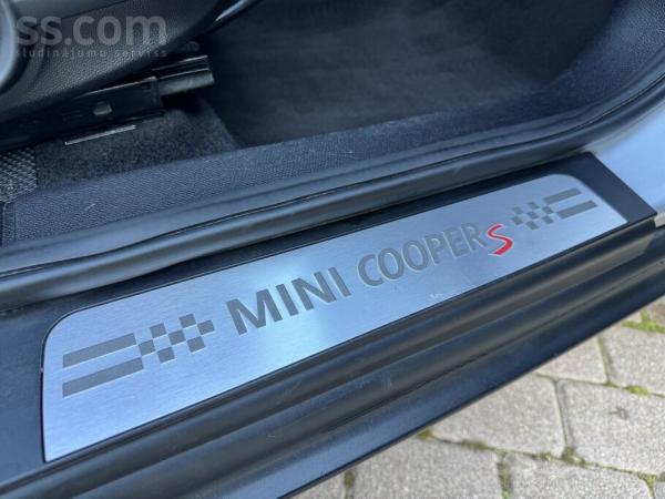 MINI Countryman 2013 Gulbene, ar dzinēja tilpumu 2.00 L un nobraukumu 117 tūkst. km par 8900 €, foto 10 vietnē AUTOMOTO.COM.LV