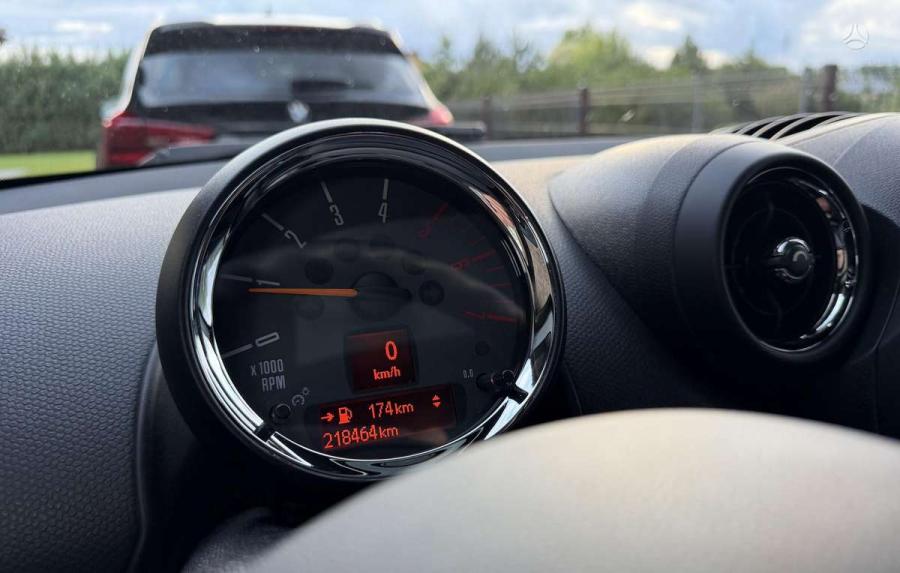 MINI Countryman 2015 Kauņa, ar dzinēja tilpumu 2.00 L un nobraukumu 218 tūkst. km par 7990 €, foto 23 vietnē AUTOMOTO.COM.LV