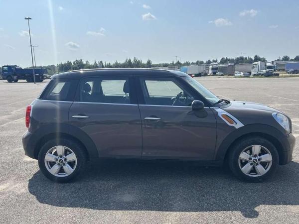MINI Countryman 2015 in Vilnius, with an engine capacity of 2.00 L and mileage of 156 thousand km for 9300 €, photo 3 on AUTOMOTO.COM.LV