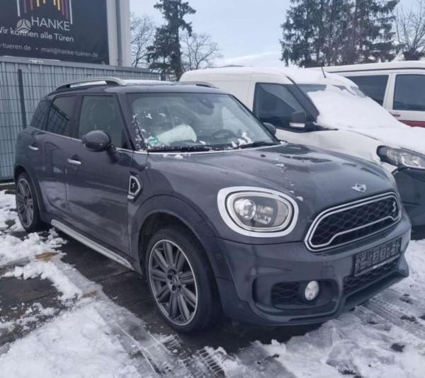 MINI Countryman 2017 Marijampole, ar dzinēja tilpumu 2.00 L un nobraukumu 170 tūkst. km par 10800 €, foto 1 vietnē AUTOMOTO.COM.LV