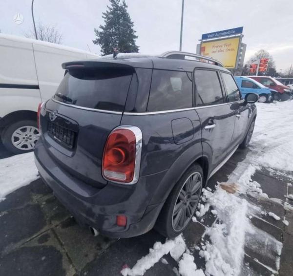 MINI Countryman 2017 Marijampole, ar dzinēja tilpumu 2.00 L un nobraukumu 170 tūkst. km par 10800 €, foto 4 vietnē AUTOMOTO.COM.LV