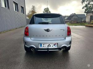 MINI Countryman 2013 in Taurage, with an engine capacity of 2.00 L and mileage of 239 thousand km for 4900 €, photo 5 on AUTOMOTO.COM.LV
