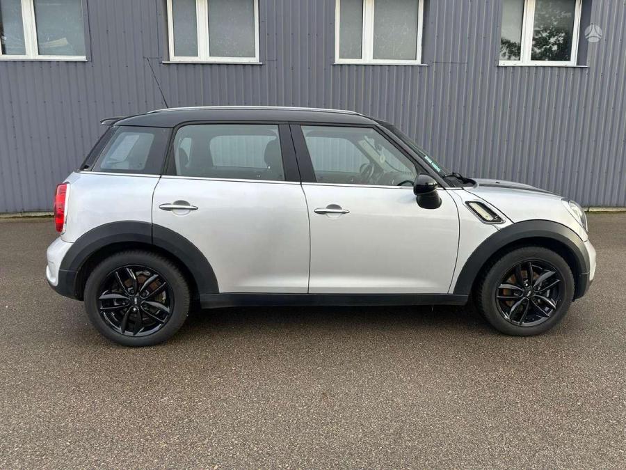 MINI Countryman 2013 in Taurage, with an engine capacity of 2.00 L and mileage of 239 thousand km for 4900 €, photo 7 on AUTOMOTO.COM.LV