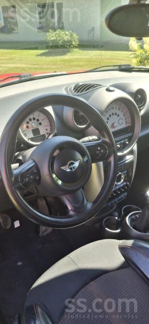 Sarkans MINI Countryman 2010 Ventspils, ar dzinēja tilpumu 1.60 L un nobraukumu 242 tūkst. km par 4800 €, foto 6 vietnē AUTOMOTO.COM.LV