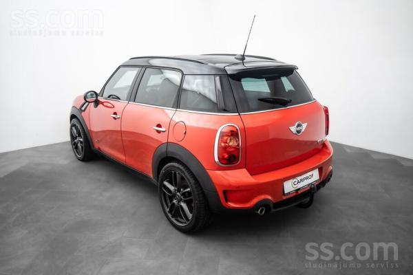 Red MINI Countryman 2011 in Tallinn, with an engine capacity of 1.60 L and mileage of 164 thousand km for 8699 €, photo 7 on AUTOMOTO.COM.LV