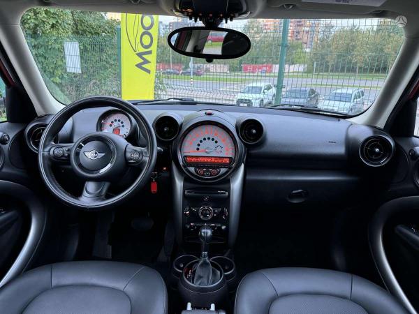 Red MINI Countryman 2013 in Vilnius, with an engine capacity of 1.60 L and mileage of 187 thousand km for 5700 €, photo 10 on AUTOMOTO.COM.LV