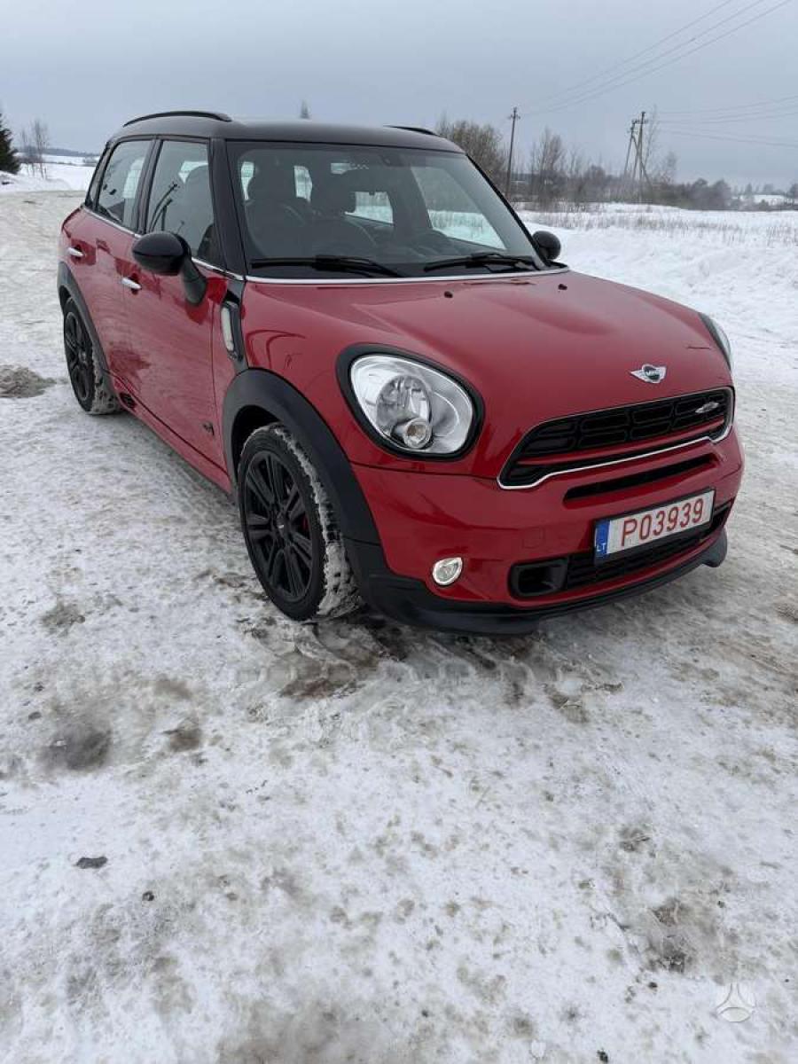 Red MINI Countryman 2015 in Kaunas, with an engine capacity of 1.60 L and mileage of 112 thousand km for 7999 €, photo 7 on AUTOMOTO.COM.LV