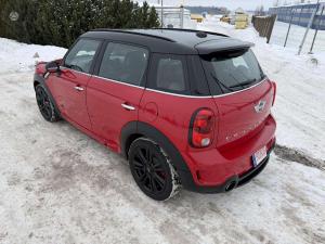 Red MINI Countryman 2015 in Kaunas, with an engine capacity of 1.60 L and mileage of 112 thousand km for 7999 €, photo 10 on AUTOMOTO.COM.LV