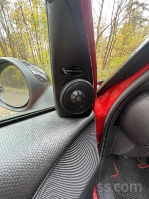 Red MINI Countryman 2016 in Riga, with an engine capacity of 2.00 L and mileage of 135 thousand km for 10500 €, photo 12 on AUTOMOTO.COM.LV