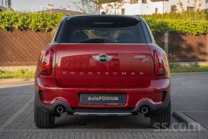 Red MINI Countryman 2016 in Riga, with an engine capacity of 2.00 L and mileage of 266 thousand km for 9650 €, photo 5 on AUTOMOTO.COM.LV