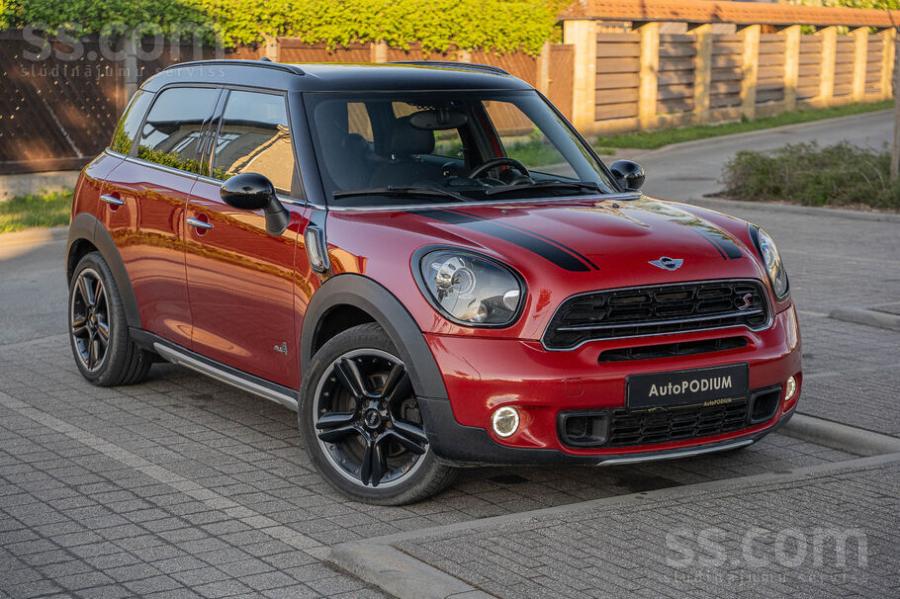 Red MINI Countryman 2016 in Riga, with an engine capacity of 2.00 L and mileage of 266 thousand km for 9650 €, photo 11 on AUTOMOTO.COM.LV